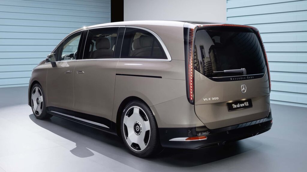Mercedes-Benz VLE Revealed: Impressive 700km Range Luxury EV With ...